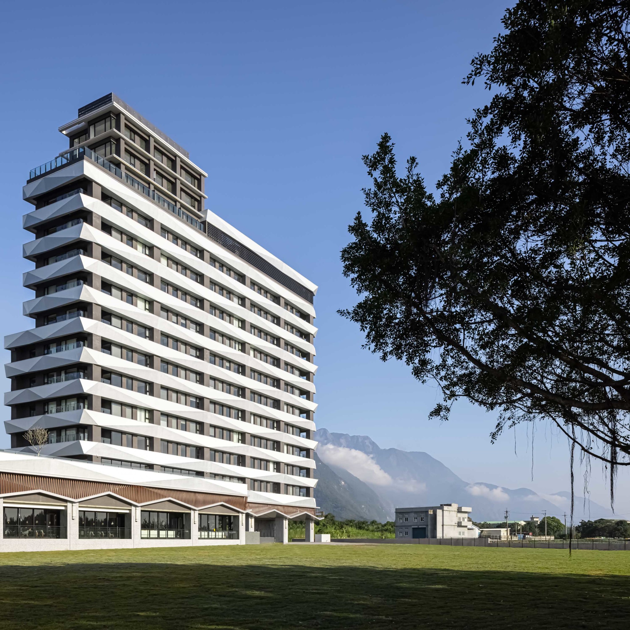 About Lakeshore - Lakeshore Hotel Taroko